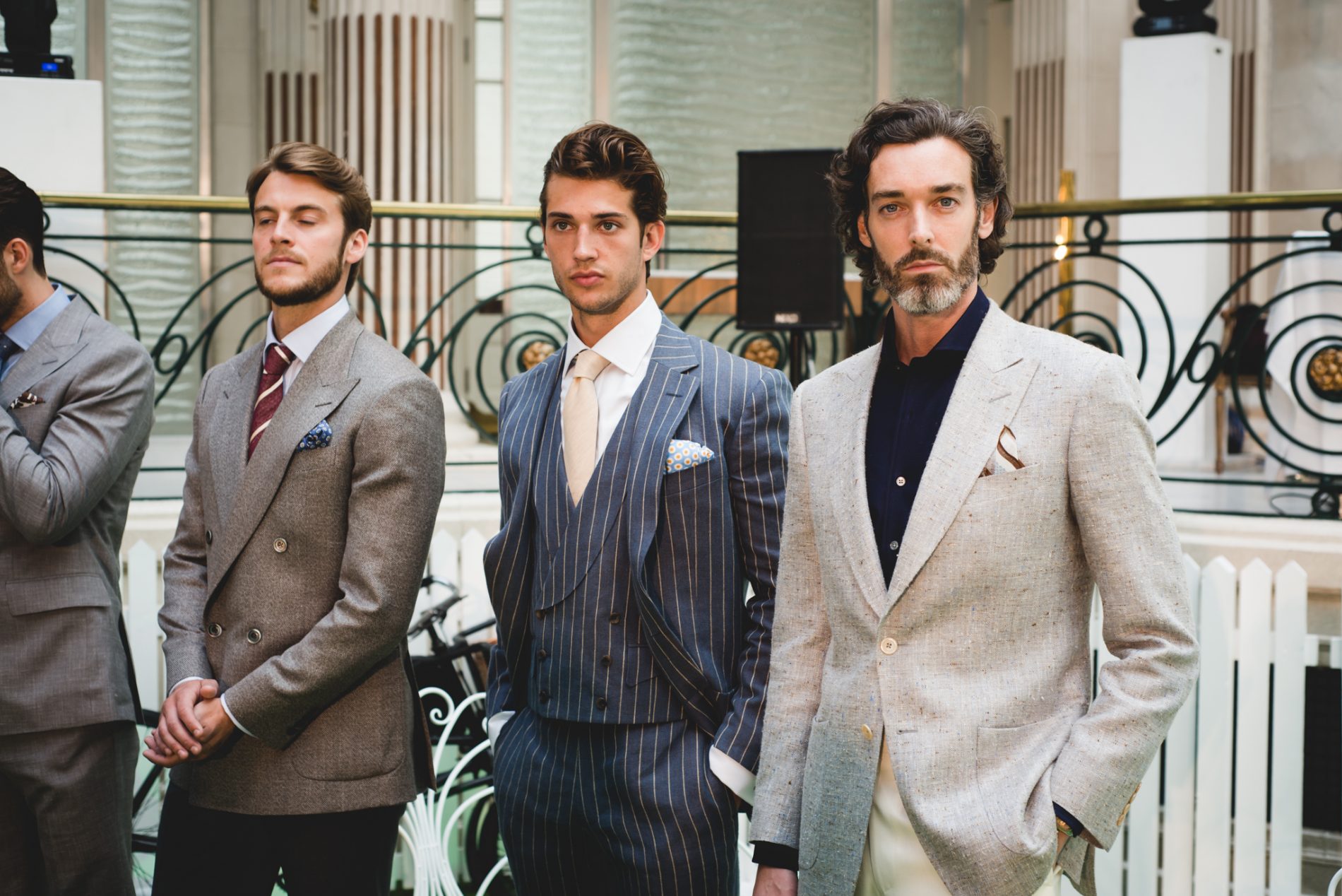 CHESTER BARRIE SUITS SS 2017 LC:M